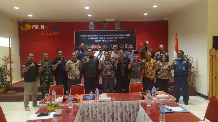 Imigrasi Maumere Hadirkan 11 Instansi Saat Rapat Tim Pengawasan Orang Asing Tingkat Kabupaten ...