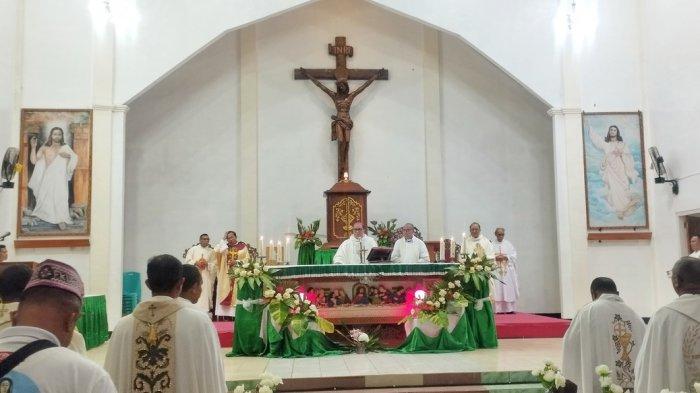 Paus Fransiskus Angkat Tiga Uskup Baru, Salah Satunya RD Max Regus ...