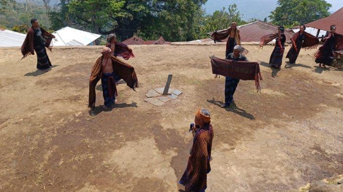 Hari Kedua Festival Tedo Tembu Wesa Wela, Masyarakat Desa Pemo Ende ...