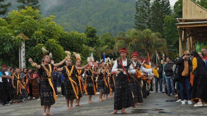 Wolobobo Ngada Festival 2024: Rayakan Kopi, Tenun dan Bambu Kekayaan ...