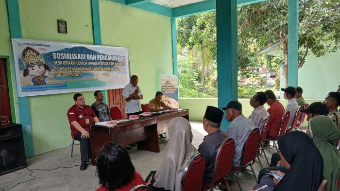 Imigrasi Maumere Bentuk Desa Binaan Imigrasi di Ende, Cegah TPPO - Tribunflores.com