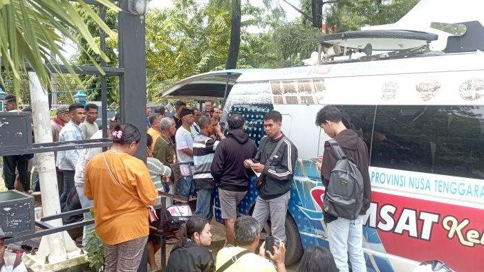 Mobil Samsat Keliling di Monumen Tirosa Diserbu Warga Kota Kupang Usai ...