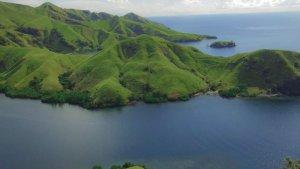 Danau Kelimutu, Keindahan Alam dan Legenda Danau Tiga Warna di Ende ...