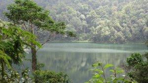 Wisata ke Pota Flores NTT, Bisa Lihat Komodo hingga Danau Teratai ...