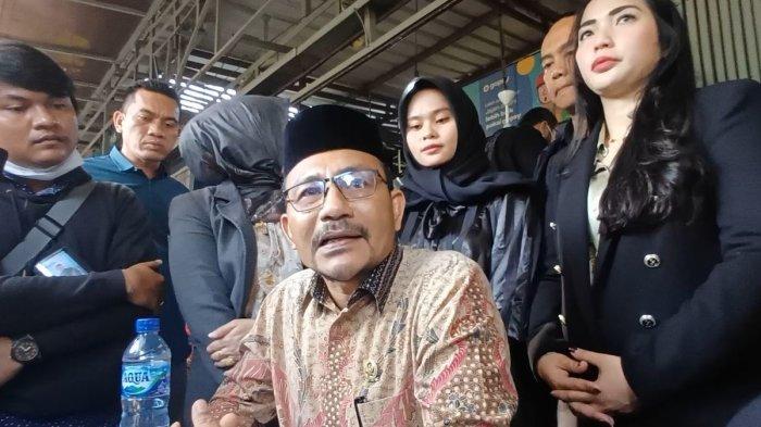 Haji Uma ke Rutan Pomdam Jaya, 3 Oknum TNI yang Bunuh Imam Masykur Menagis dan Mengaku Menyesal ...