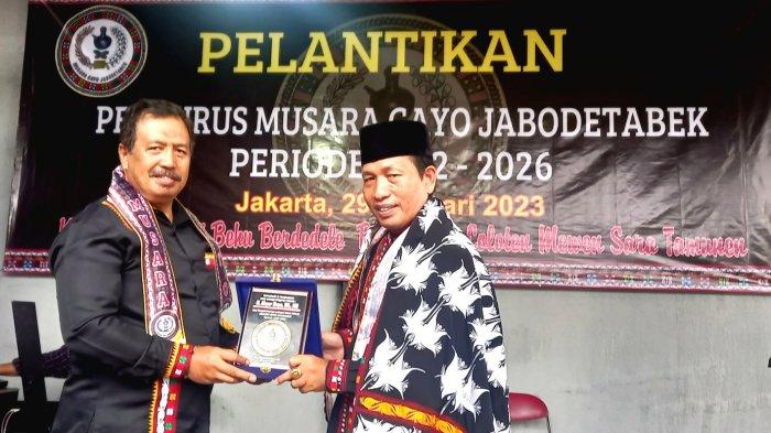 Dikukuhkan jadi Ketum Musara Gayo Jabodetabek, Al Mujaini Abdul Karim Alang Tulung Berat ...