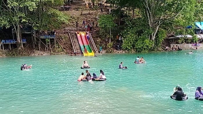 Wisata Gayo Lues, Pengunjung Wisata Air Terjun Kolam Biru Rerebe ...