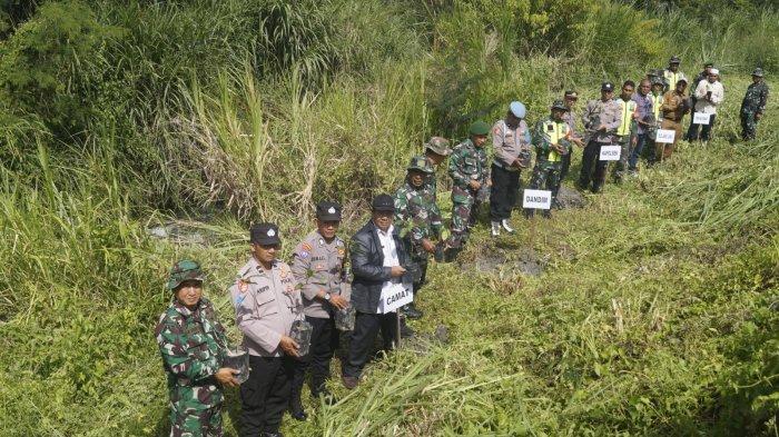 Kodim Bener Meriah Tanam Pohon Cegah Erosi Dan Longsor di Bantaran ...
