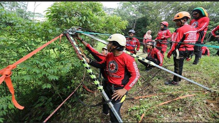 UKM SAR Unimal Kirim Delegasi Ikut Pelatihan Vertical Rescue Indonesia ...
