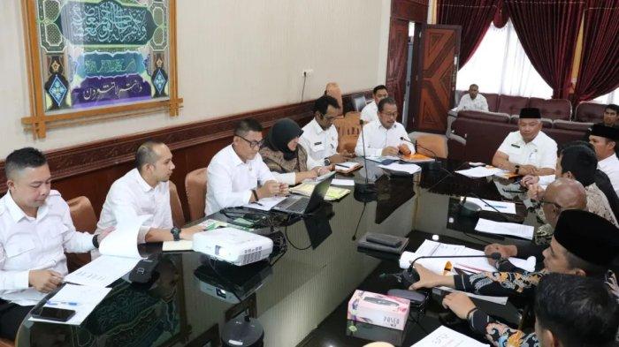 Sekda Aceh Tengah Pimpin Rapat Pembahasan Pemilu dan Pilkada Tahun 2024 - tribungayo.com