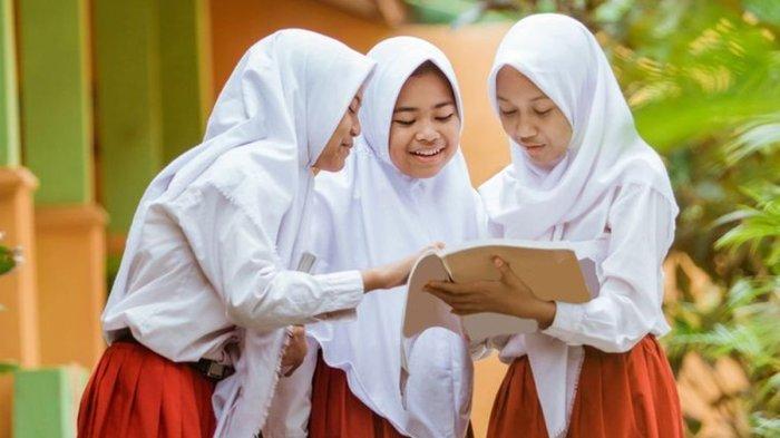 SEB Tiga Menteri Atur Pembelajaran Selama Ramadan, Lima Hari Awal di Rumah dan Selebihnya di ...