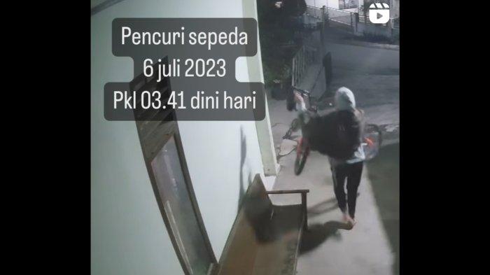 Terekam CCTV, Video Pencuri Sepeda di Aceh Tengah Viral - tribungayo.com