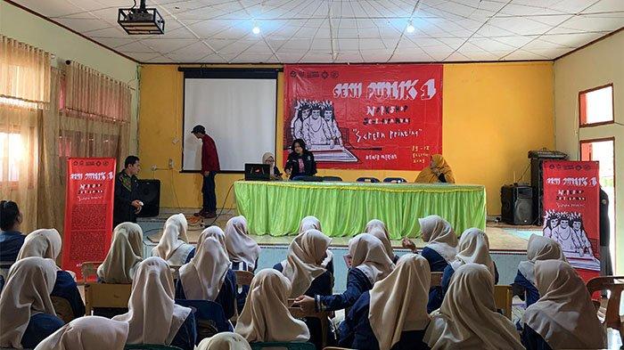 ISBI Aceh Gelar Workshop Seni Rupa Murni di Tiga Sekolah di Bener ...