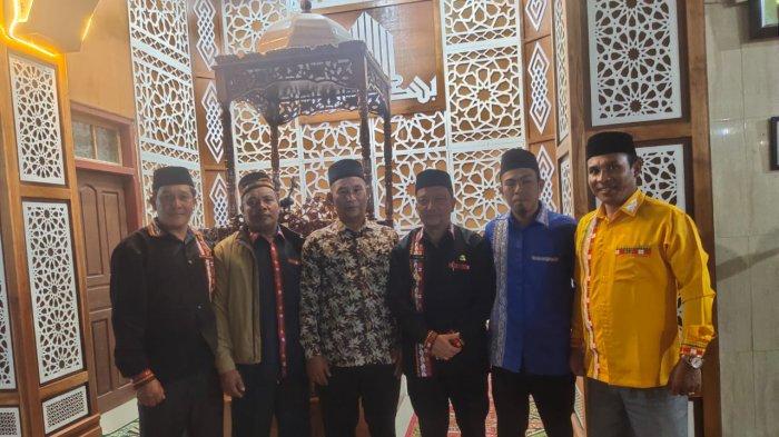 Pj Bupati Aceh Tengah Teuku Mirzuan Diangkat Sebagai Masyarakat Adat ...