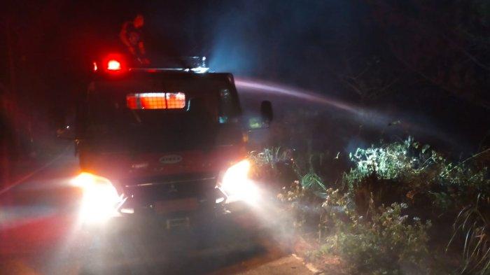 Lahan Pinus dan Sere Wangi di Samping Kantor DPRK Gayo Lues Terbakar, Mobil Pemadam Dikerahkan ...