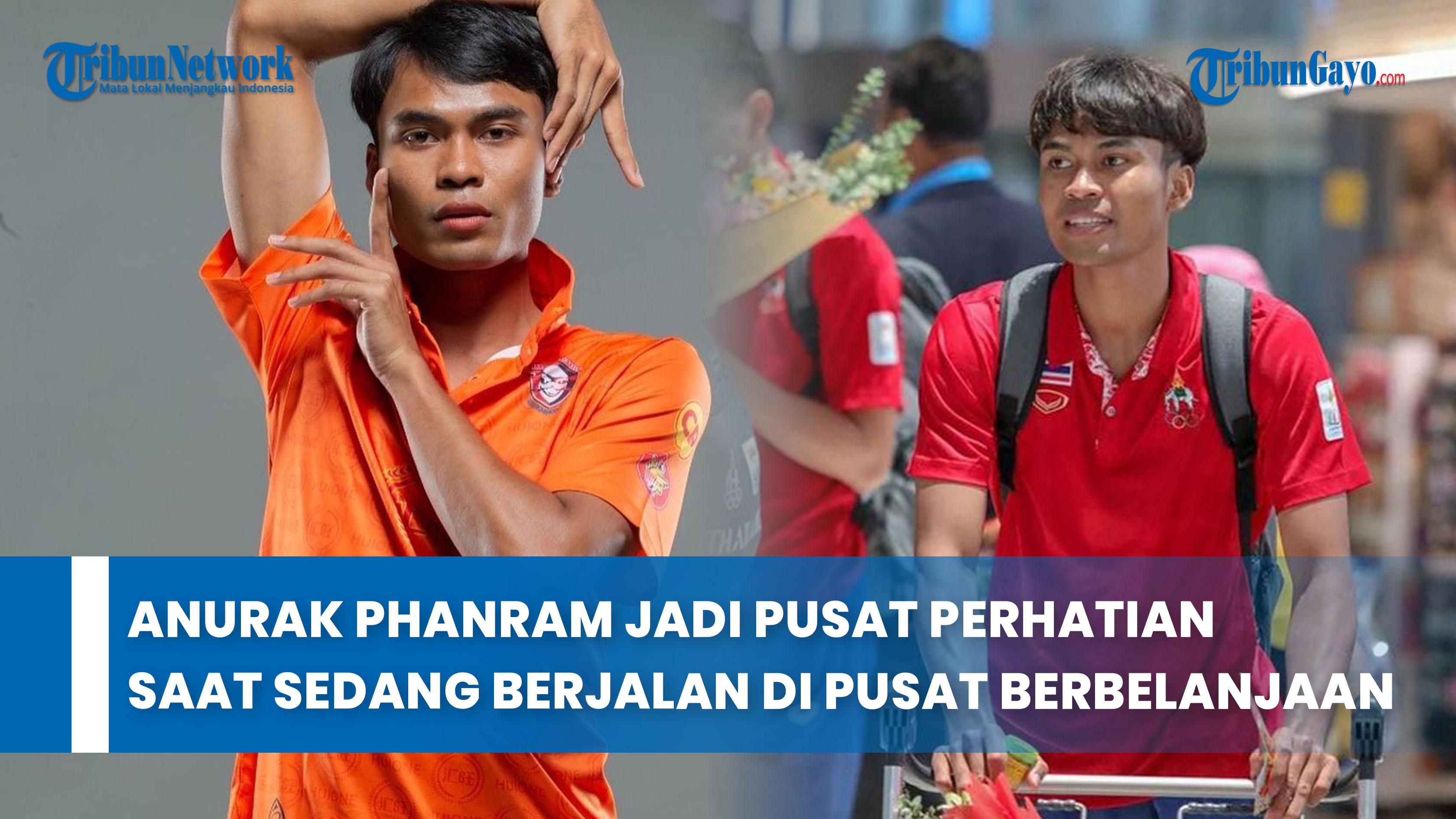 Anurak Phanram Jadi Pusat Perhatian Saat Sedang Berjalan di Pusat Berbelanjaan Sentul ...