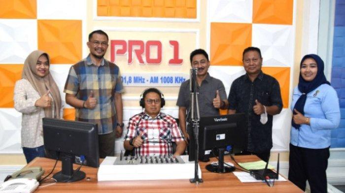 Ketika Gubernur Gorontalo Hamka Jadi Penyiar RRI - Tribun Gorontalo