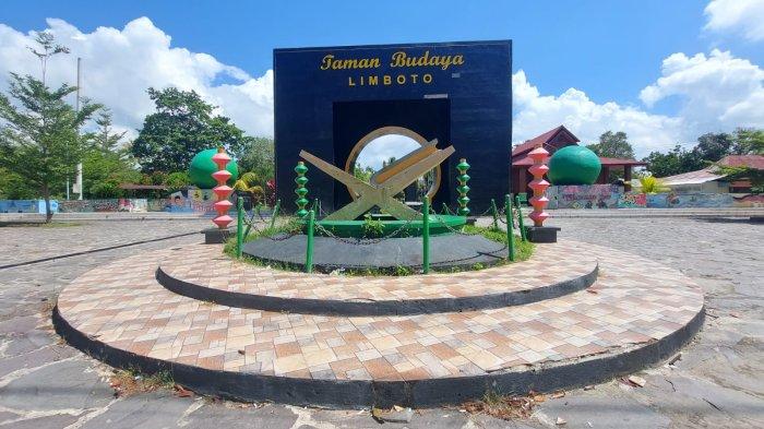 Sampah Plastik Berserakan di Taman Budaya Limboto-Gorontalo - Tribun ...