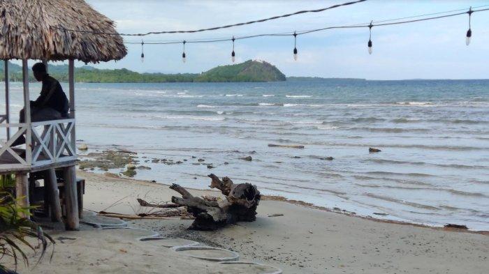 Daya Tarik Wisata Pantai Bolihutuo Gorontalo: Permata Tersembunyi di ...