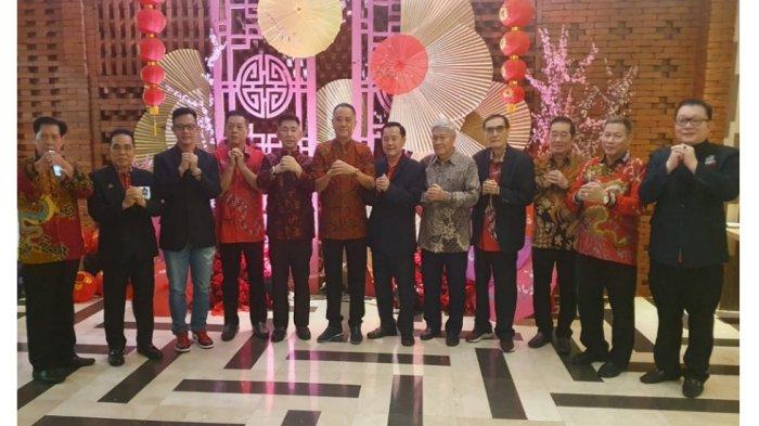 Khusyuk Perayaan Imlek di Makassar: Wali Kota hingga Menteri Kompak ...