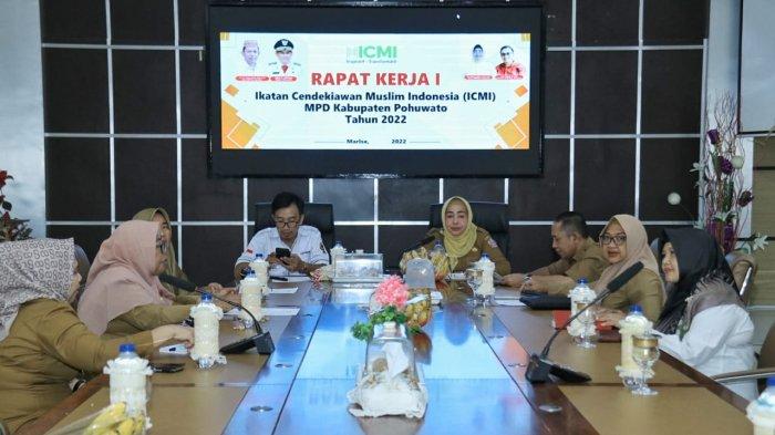Suharsi Igirisa Berharap ICMI Pohuwato Bisa Sumbang Ide dan Konsep untuk Daerah - Tribun Gorontalo