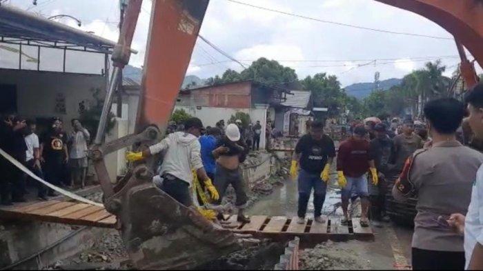 Proyek Kanal Tanggidaa-Gorontalo Memakan Korban, Warga Tuntut Pimpro Pasang Pengaman - Tribun ...