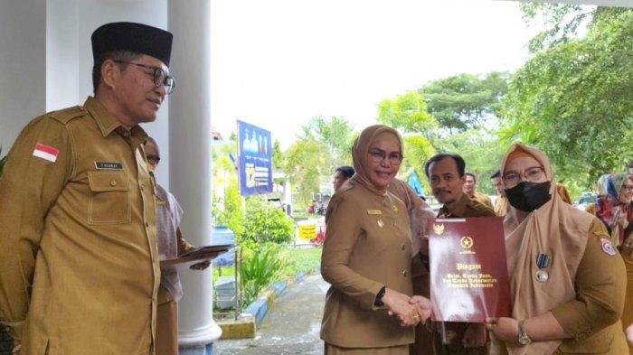 Berjasa! 26 ASN Bone Bolango Terima Penghargaan Presiden - Tribun Gorontalo