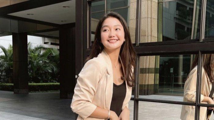 Seleb TikTok Chandrika Chika Tuai Hujatan, Usai Posting IG 'Bobo Bersama Sugar Daddy' - Tribun ...