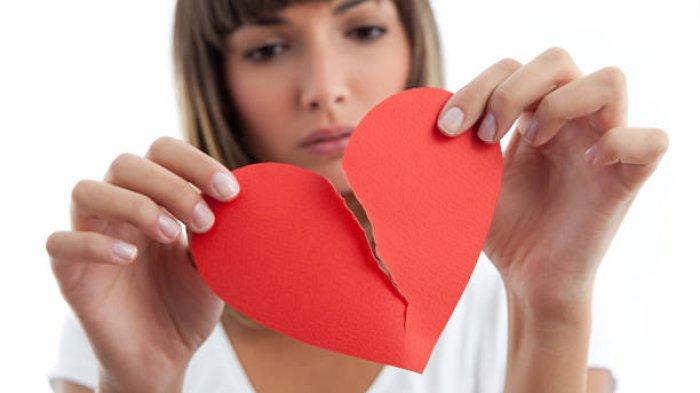 Susah Move On? Ini 4 Tanda Kamu Belum Bisa Melupakan Mantanmu - Tribun ...