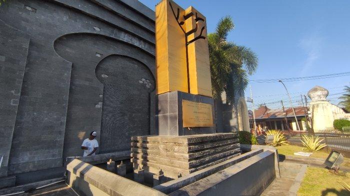 Cerita Ismail Karim, 15 Tahun Jadi Petugas Kebersihan Taman Simpang ...