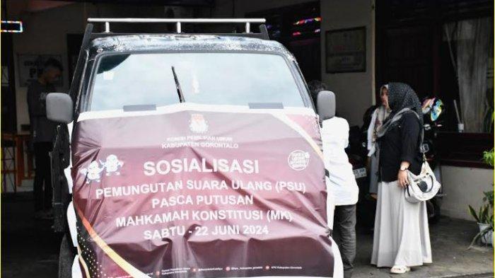 5 Komisioner KPU Kabupaten Gorontalo Ambil Alih Tugas Panitia PSU ... 5 Komisioner KPU Kabupaten Gorontalo Ambil Alih Tugas Panitia PSU ...