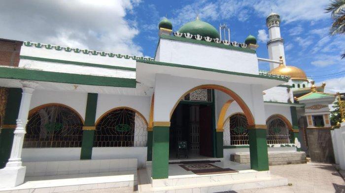 Masjid Hunto Sultan Amai Gorontalo Berbenah Menyambut Ramadan - Tribun ...