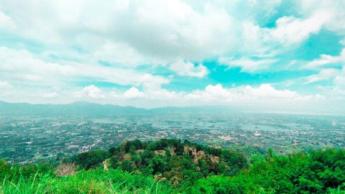 Kendati Jalur Pendakian Terjal, Puncak Bukit Arang Gorontalo Suguhkan Panorama Indah - Tribun ...