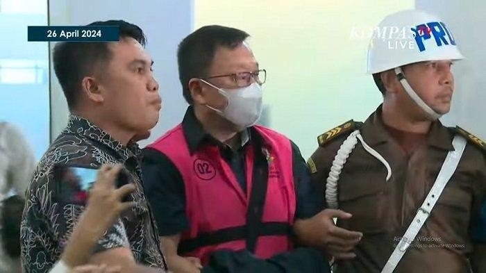 Kejagung Tetapkan 5 Tersangka Baru Kasus Korupsi PT Timah, 3 Orang Langsung Ditahan - Tribun ...