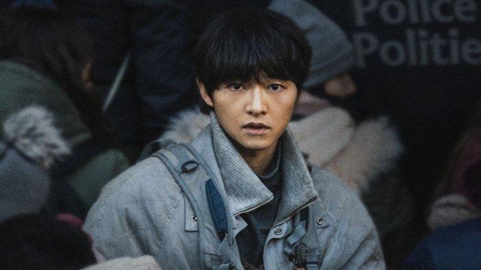 Sinopsis Film My Name is Loh Kiwan Diperankan oleh Song Joong Ki dan ... Sinopsis Film My Name is Loh Kiwan Diperankan oleh Song Joong Ki dan ...