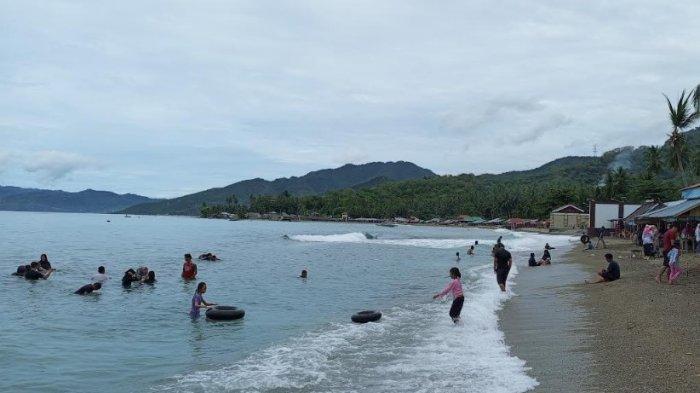 Wisata Pantai Botutonuo Gorontalo Dipadati Wisatawan Lokal di Akhir ...