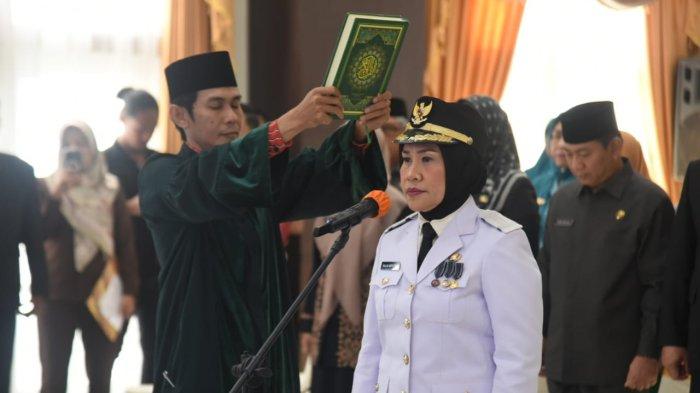 Profil Singkat Sila Nurainsyah Botutihe, Dari Tenaga Honorer hingga Jadi Pj Bupati Gorontalo ...