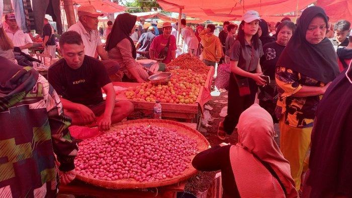 Harga Pangan di Pasar Sabtu Kota Gorontalo, Cabai Naik lagi - Tribun ...