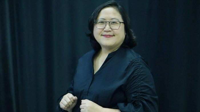 Profil dr. Enny Listiawati, MPH: Vaksinolog, Dosen, dan Aktivis Kesehatan - TribunHealth.com