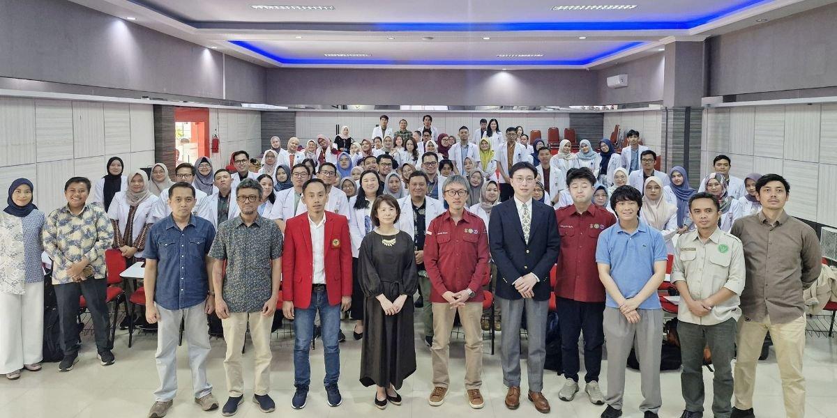 FKG Unhas Gelar Kuliah Tamu dengan Pakar Bedah Mulut dan Maksilofasial ...