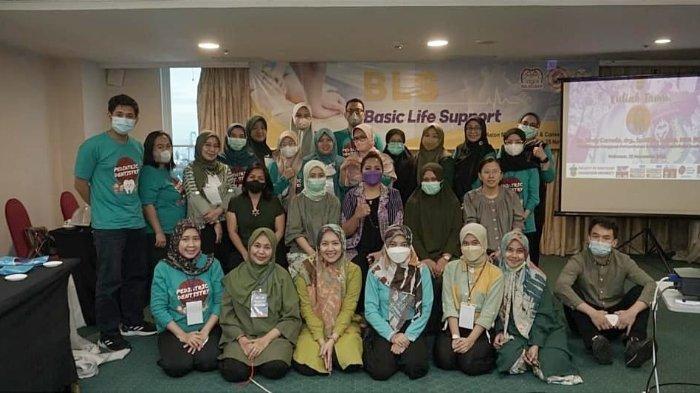 Lagi, FKG Unhas Gelar Kuliah Tamu dengan Hadirkan Pakar Kedokteran Gigi ...