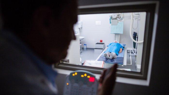 Mengenal Terapi Radiasi untuk Penderita Kanker Payudara Beserta ...