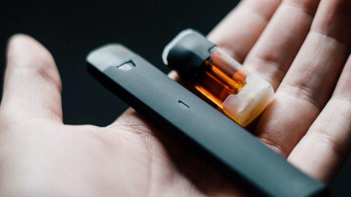 Asap Vape Juga Berbahaya bagi Perokok Pasif, Membahayakan Paru-paru dan ...
