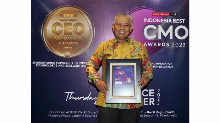 Mampu Jaga Pertumbuhan Bisnis, Direksi bank bjb Raih Best CMO Award 2023 - Tribunjabar.id