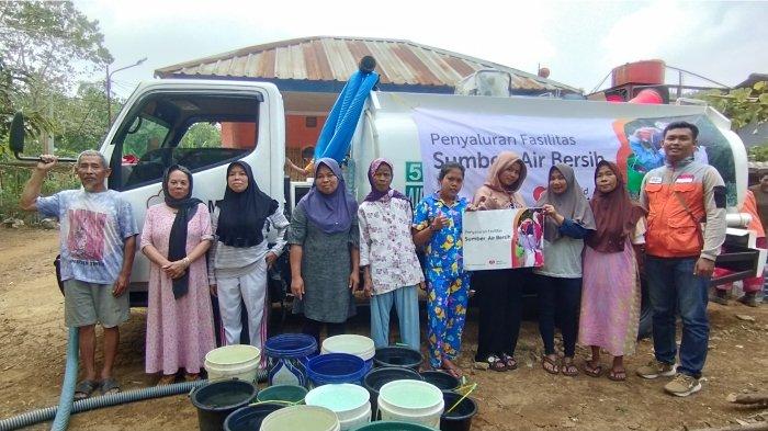 Masjid Nusantara Salurkan Air Bersih ke 16 Titik Kekeringan - Tribunjabar.id