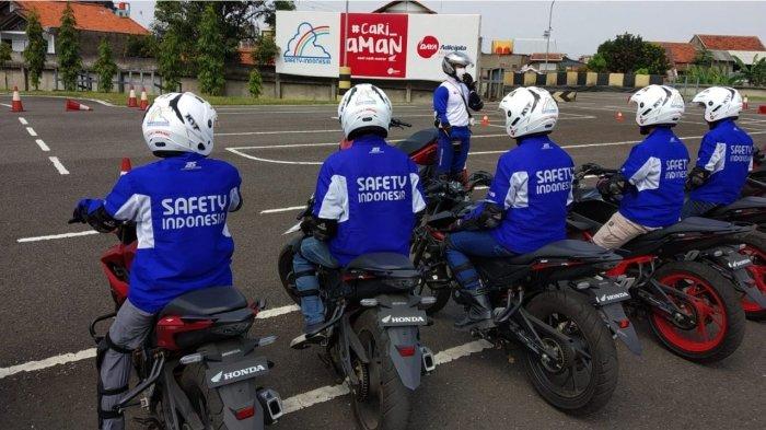 Honda Streetfire Club Bandung (HSFCB) Perkuat Wawasan di Safety Riding ...