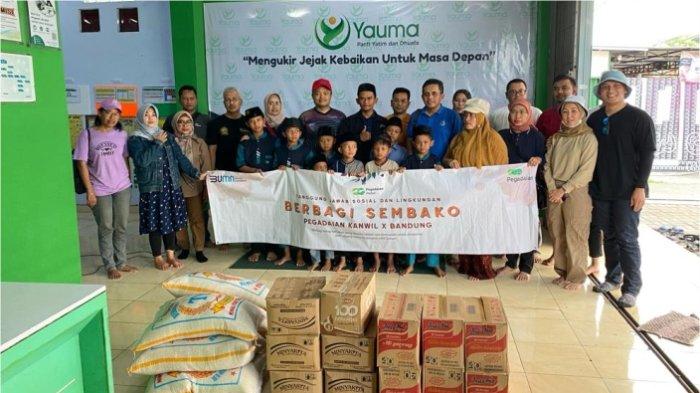 PT Pegadaian Kanwil X Bandung Berbagi Sembako dengan Anak Yatim dan Duafa di Bantul - Tribunjabar.id