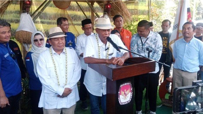 Survey Indikator Politik: Ruhimat-Aceng Kudus Menang di Pilkada Subang ...