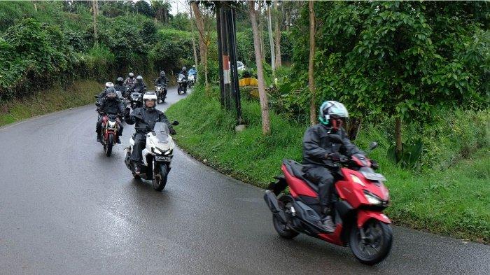 Pilih Jas Hujan yang Aman dan Nyaman Saat Berkendara di Musim Hujan - Tribunjabar.id