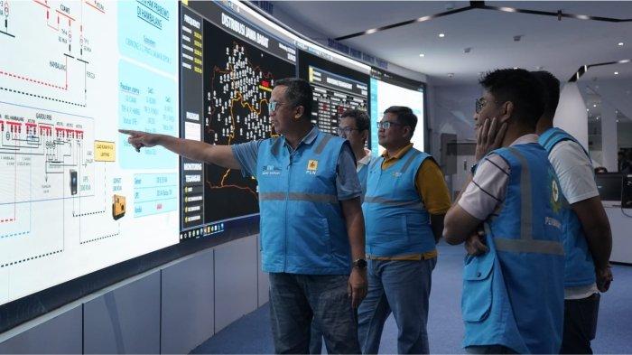 GM PLN UID Jabar Pantau Langsung Keandalan Pasokan Listrik Saat Pemungutan Suara Pilkada 2024 ...